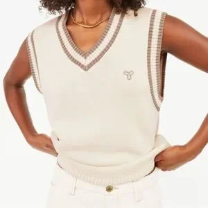 TNA | Sweaters | Tna Aritzia Women M Cream Brown Knit Preppy Academia ...